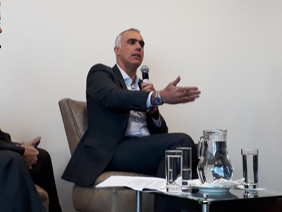 Cuatro claves para transformarse digitalmente: presidente de TigoUne