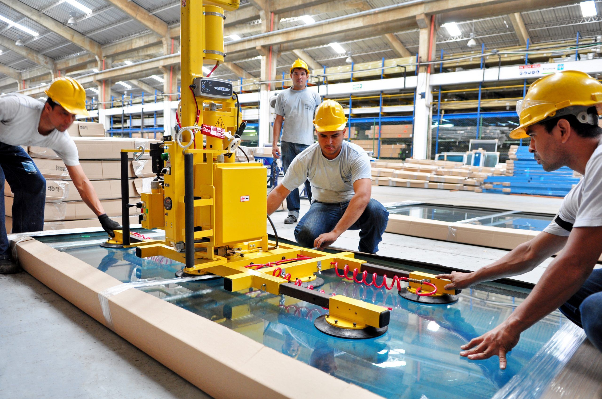 Tecnoglass, en top 5 de empresas con mayor retorno, pagará dividendo en abril - Valora Analitik ...