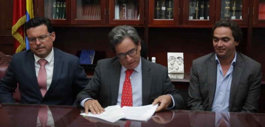 Radicada En El Congreso Reforma Tributaria Que Reemplaza A La Ley De
