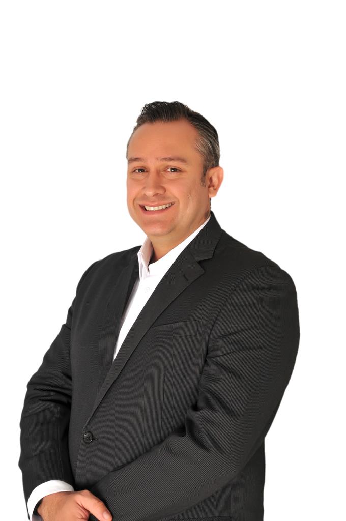 Supergiros nombra a Jonathan Reyes como su nuevo gerente general