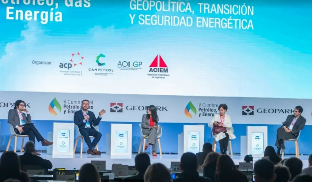 Expertos dan fecha definitiva para lograr la transición energética en Colombia