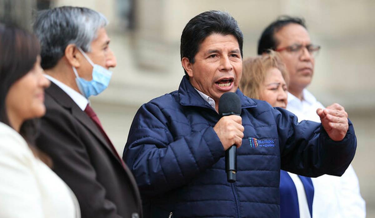 Congreso De Perú Destituye A Pedro Castillo Como Presidente