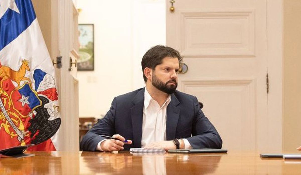 Gabriel Boric, presidente de Chile, sube en desaprobación