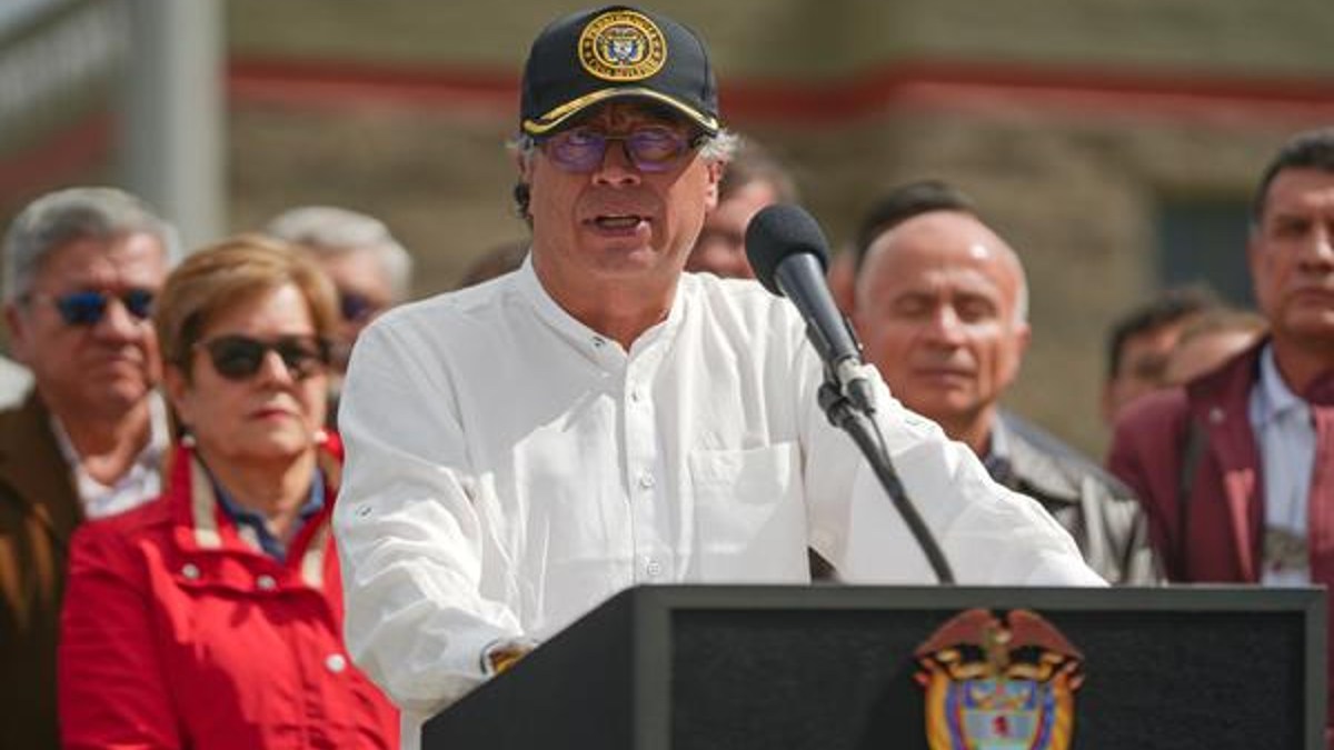 Declaración de Petro como persona no grata en Perú