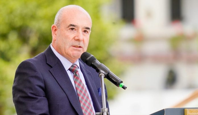 Sergio París renuncia a la dirección de la Aeronáutica Civil