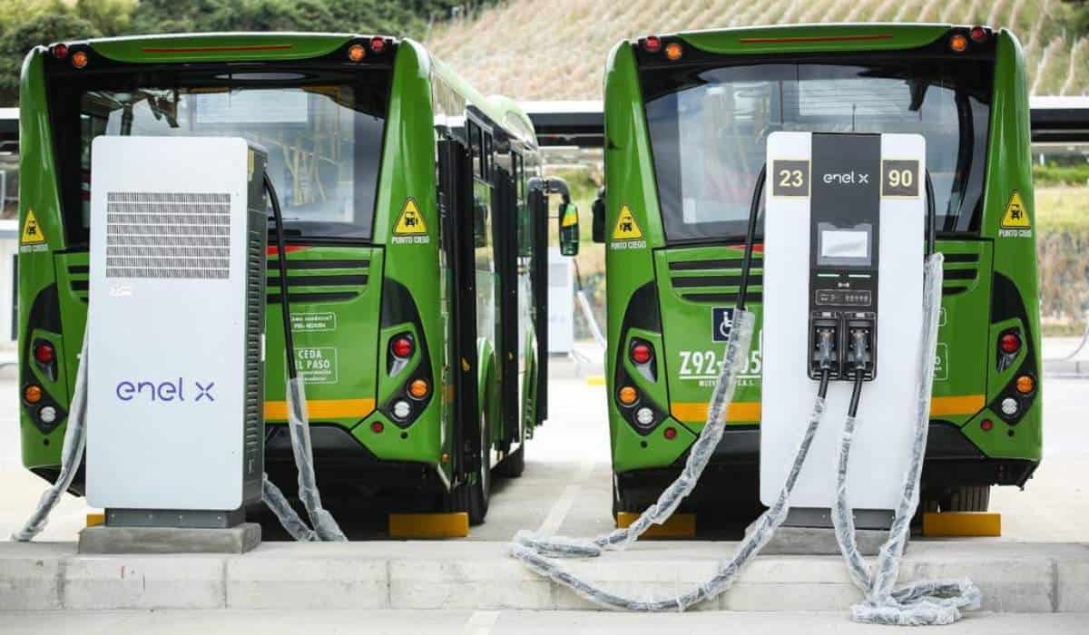 Colombia traza plan para que transporte eléctrico