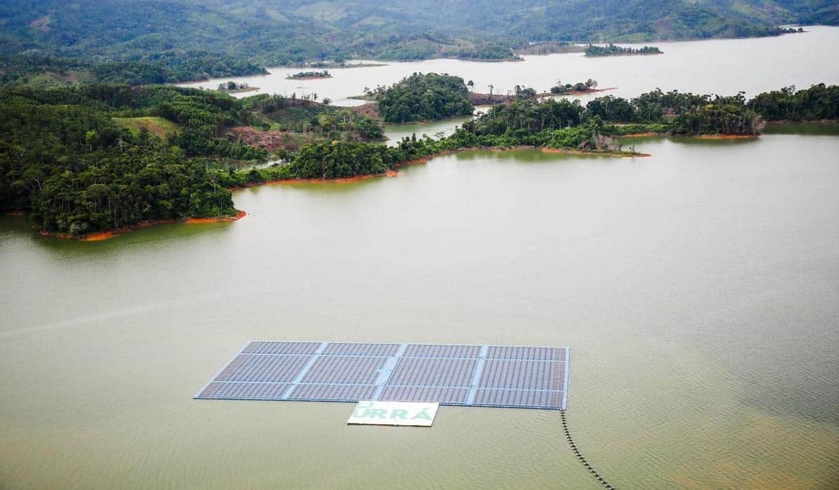 Aquasol: Inauguran en Colombia la planta solar flotante más grande de ...