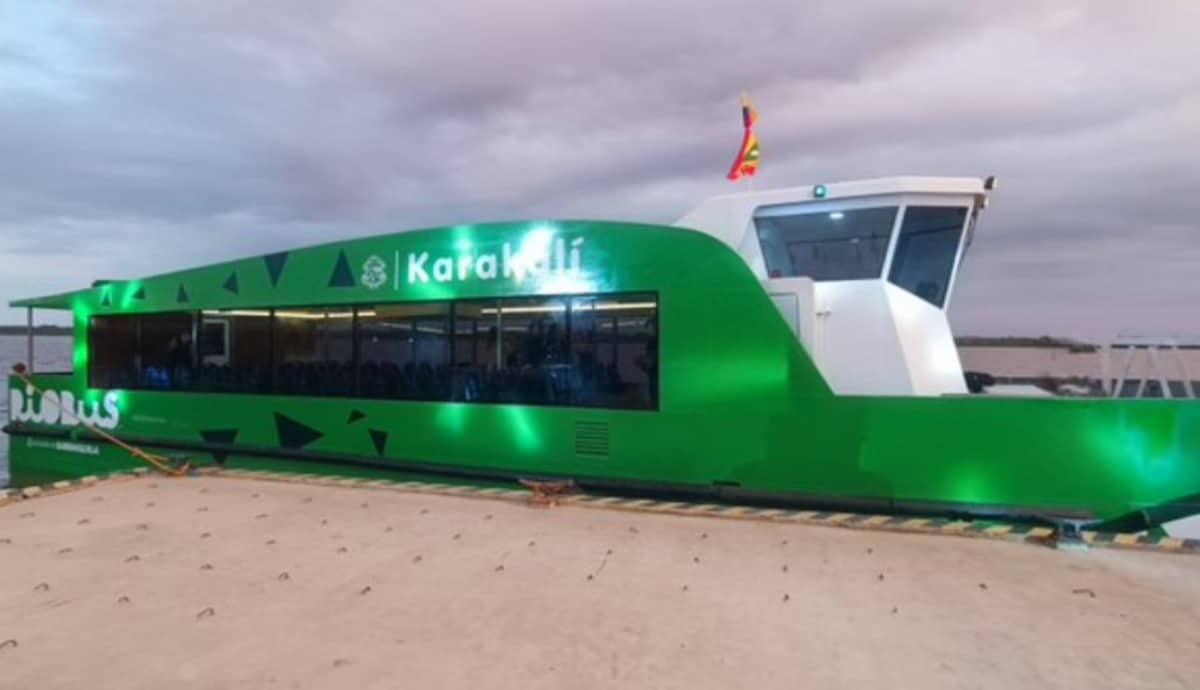 Barranquilla recibe al RioBús en el Gran Malecón