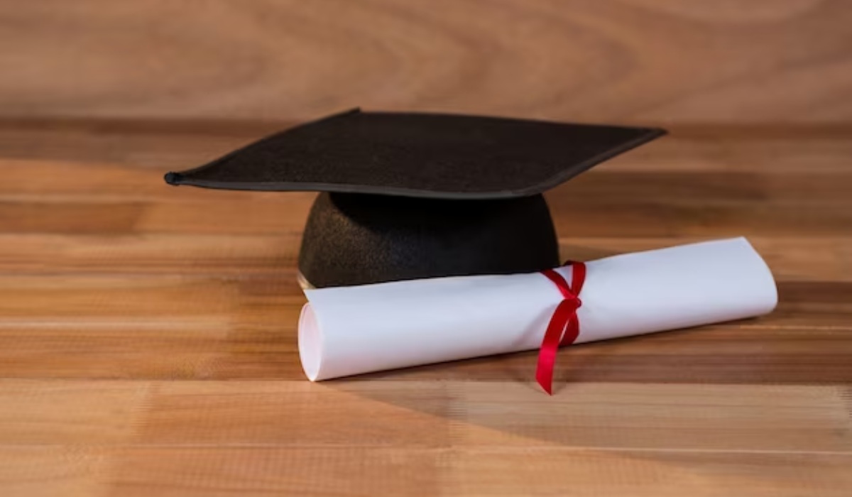 Así puede convalidar un título universitario extranjero en Colombia