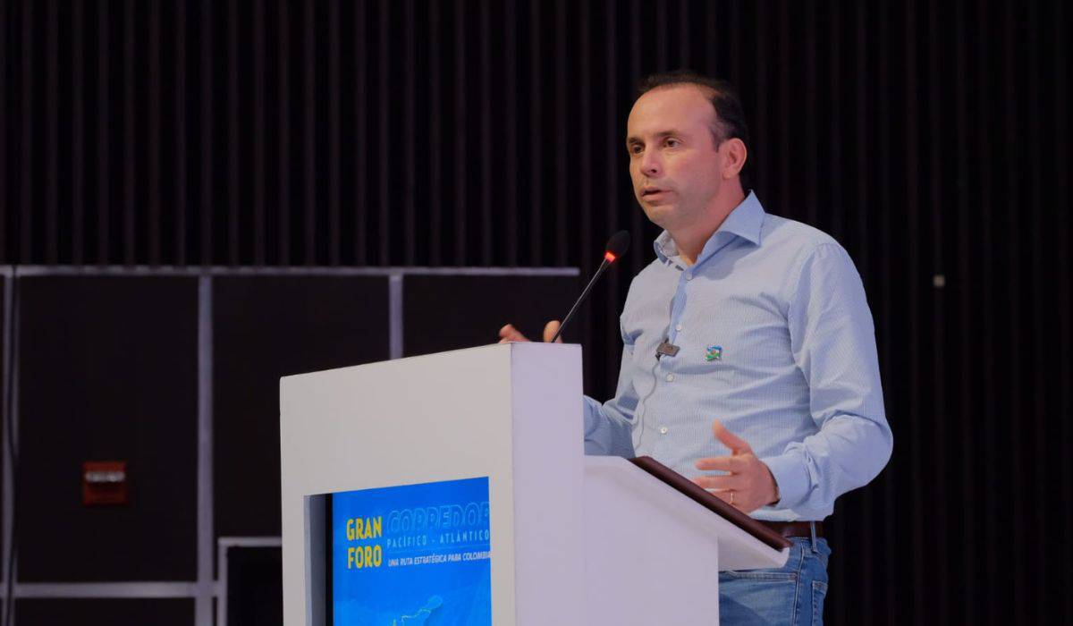 Alejandro Eder habla sobre grandes obras en Cali