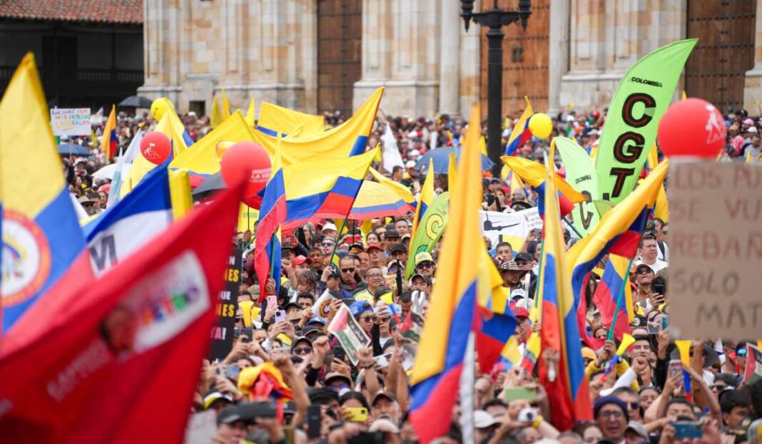 Segunda jornada del paro nacional en Colombia: Así está la movilidad en ...