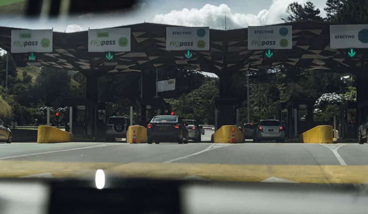 Más de dos horas puede ahorrarse viajando con Flypass