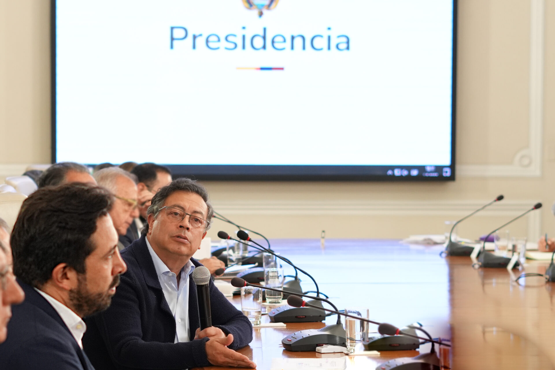 Esta es la billonaria cifra que dejará de recaudar el gobierno Petro en ...