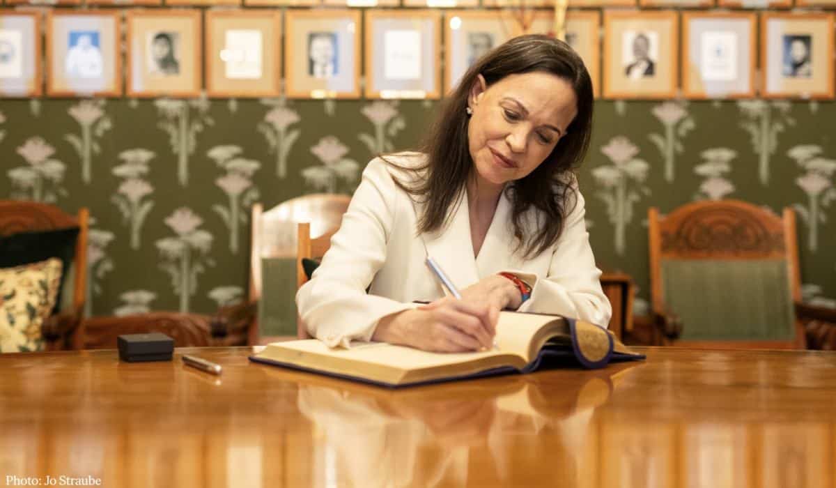 María Corina Machado estaría lista para regresar a Venezuela “lo antes ...